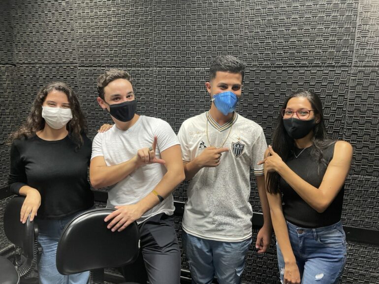 PãoDeCast – Fernanda Rodrigues, Ana Luiza Pereira, Eduarda Porto, Isis ...